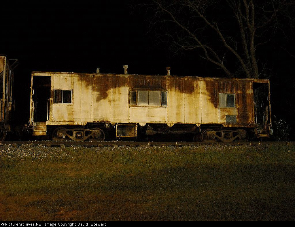 Unknown ex PC/CR Caboose